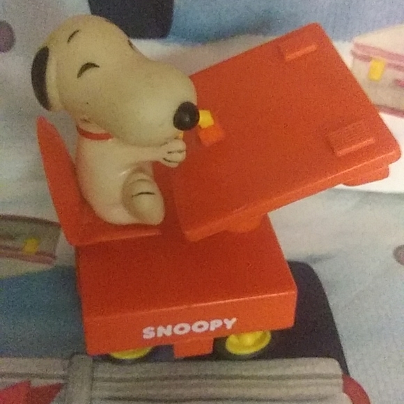 Snoppy | Toys | Vintage Snoopy Toy | Poshmark